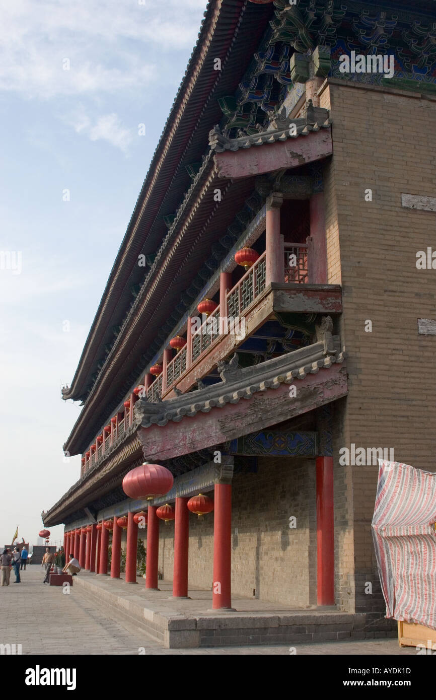 Guard house on top of the ancient inner city walls which surround Xian ...