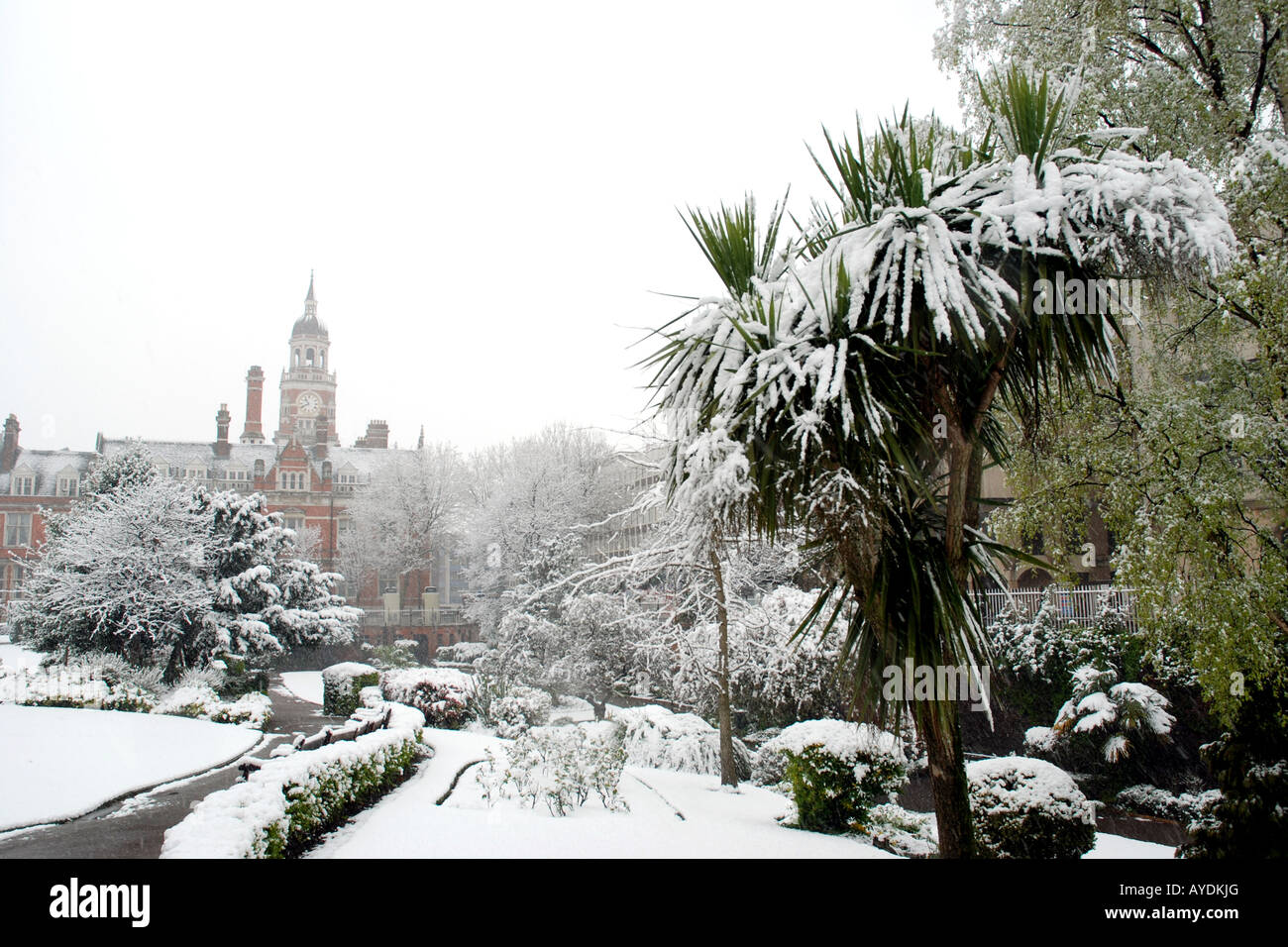Queens gardens hi-res stock photography and images - Alamy