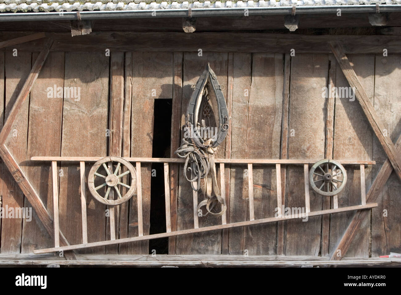 South tyrolean barn italy hi-res stock photography and images - Alamy