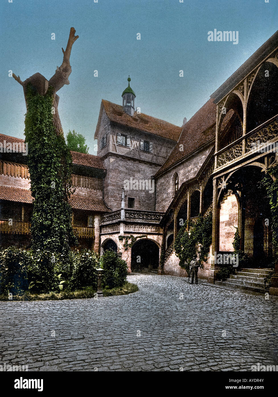The imperial castle court Gate Yard courtyard, Nuremberg, Bavaria Stock ...