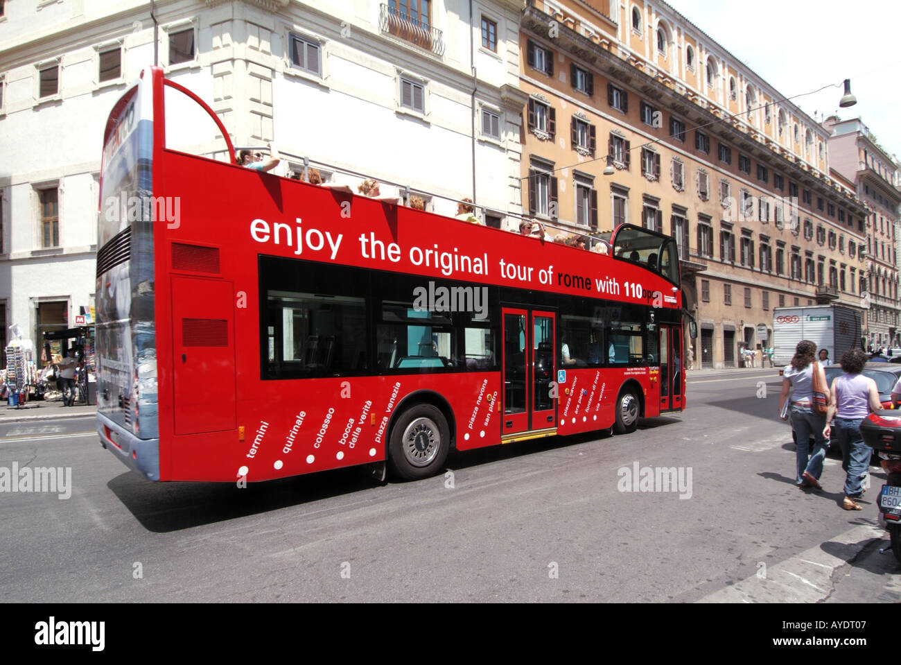 Rome open top tourist bus Stock Photo - Alamy