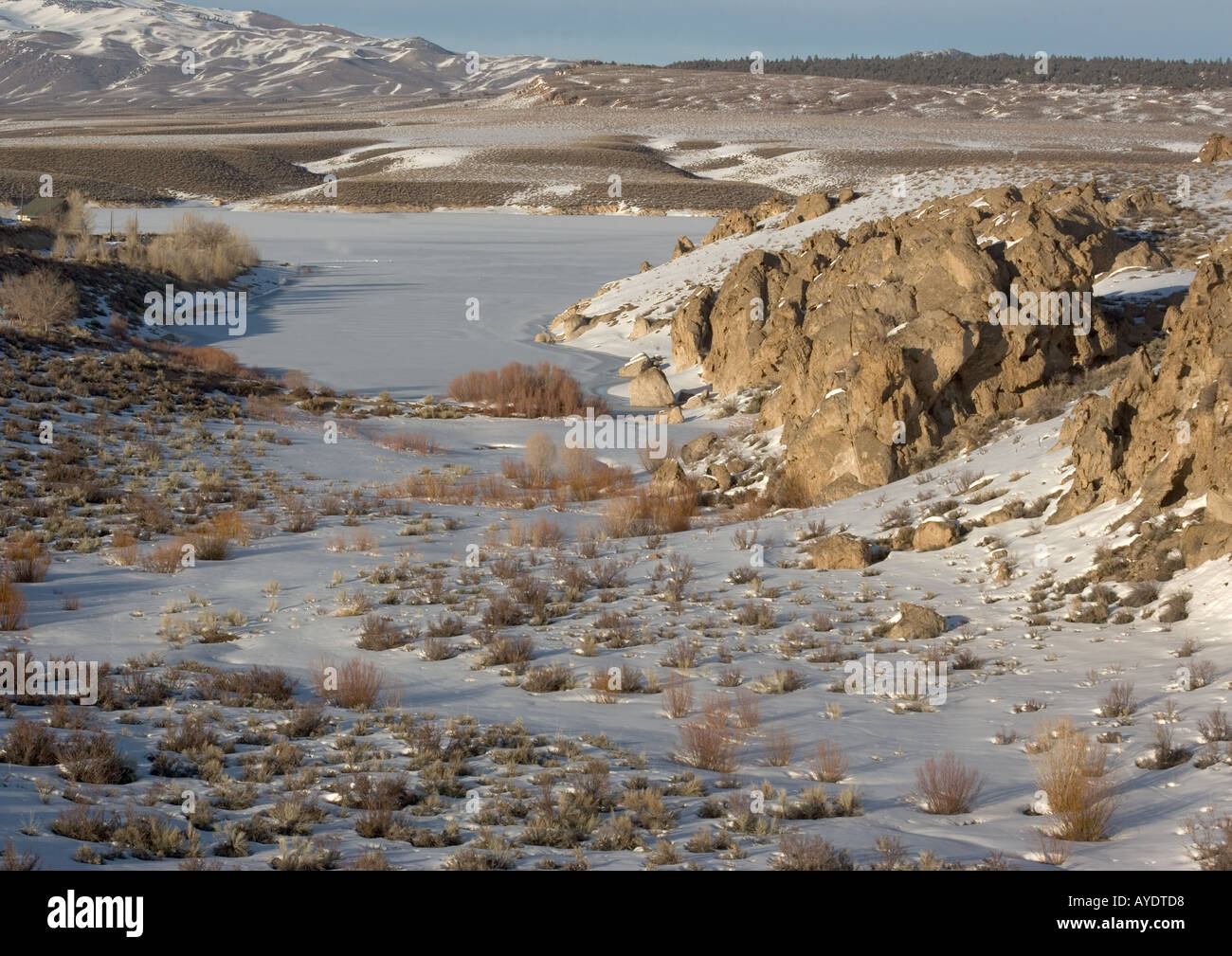 Crowley lake hi-res stock photography and images - Alamy