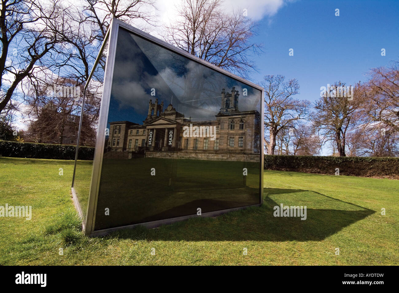 Dean Gallery, reflected in sculpture Stock Photo - Alamy