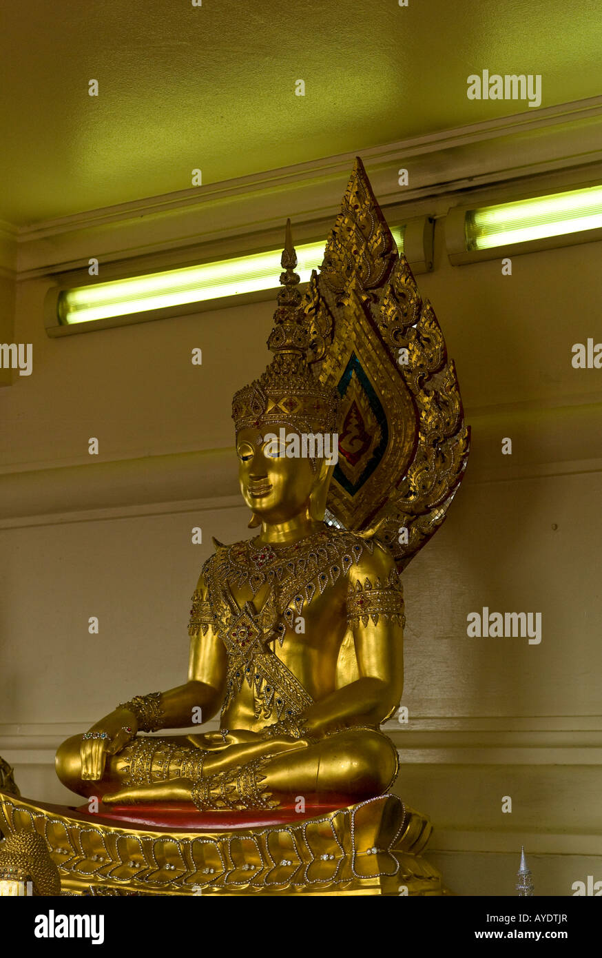 Golden Mount Bangkok Stock Photo - Alamy