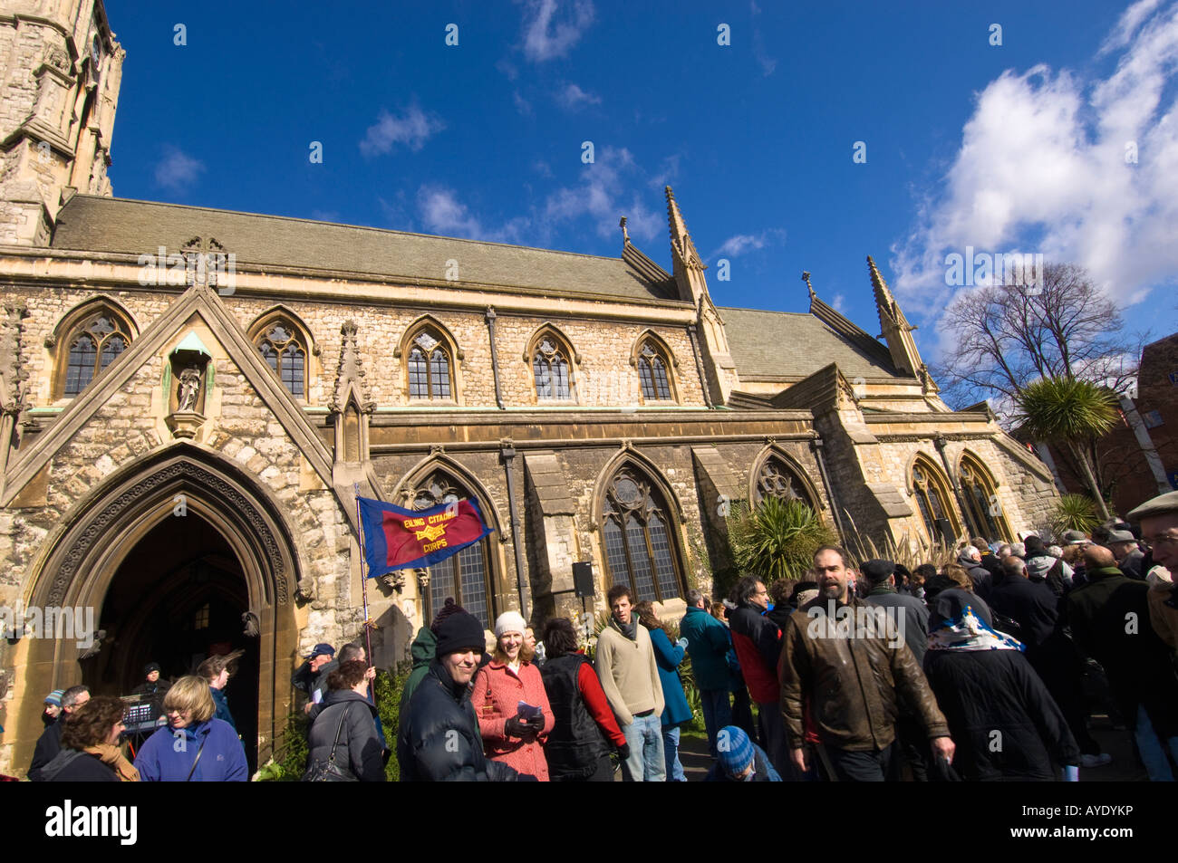 British christian pray people hi-res stock photography and images - Alamy