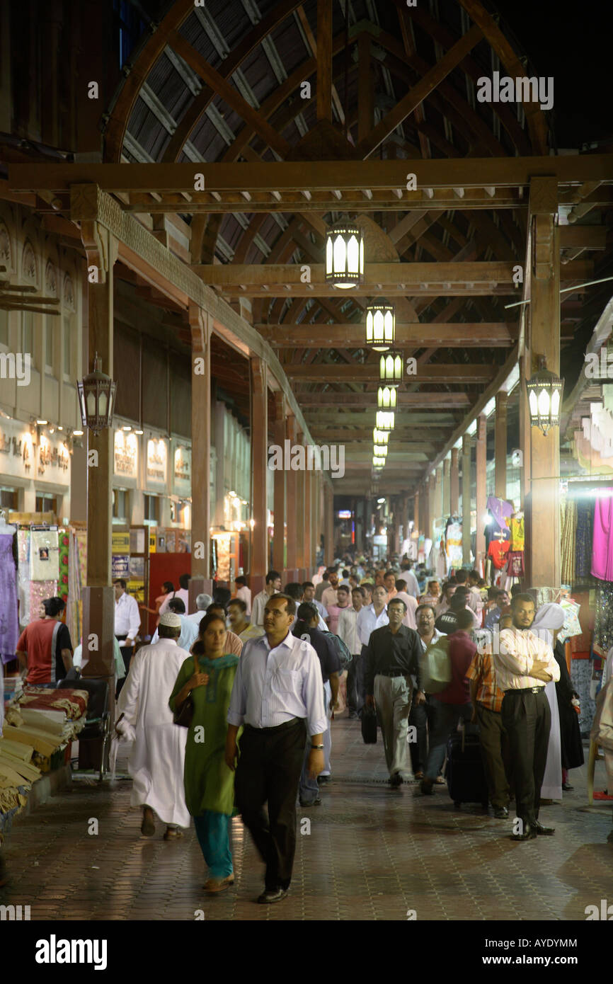 Crowd united hi-res stock photography and images - Alamy