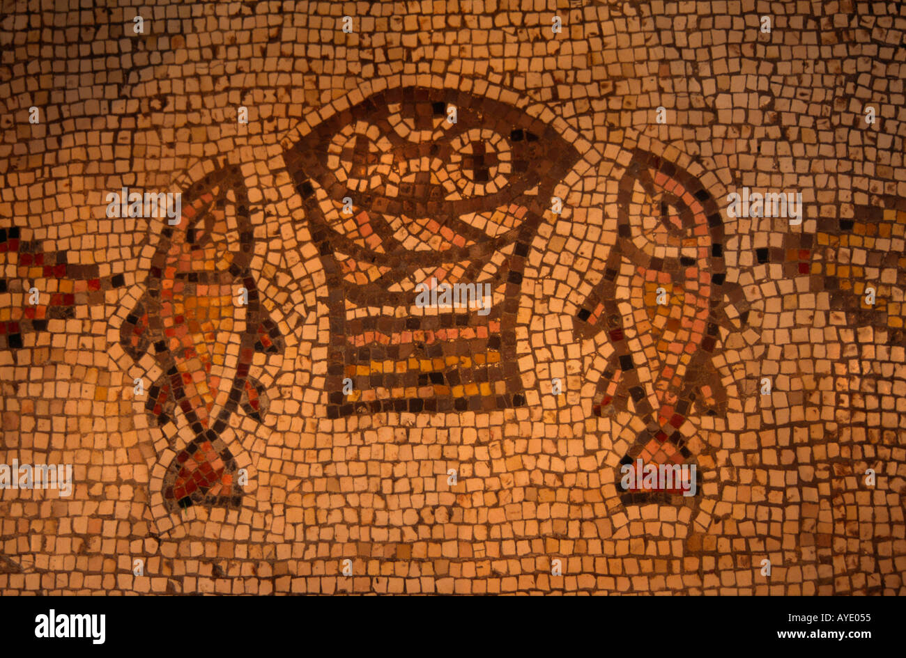 Multiplication bread fish hi-res stock photography and images - Alamy