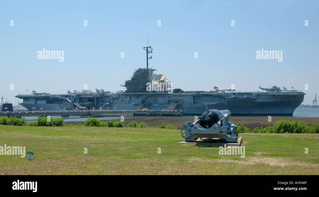 World war ii uss yorktown hi-res stock photography and images - Alamy
