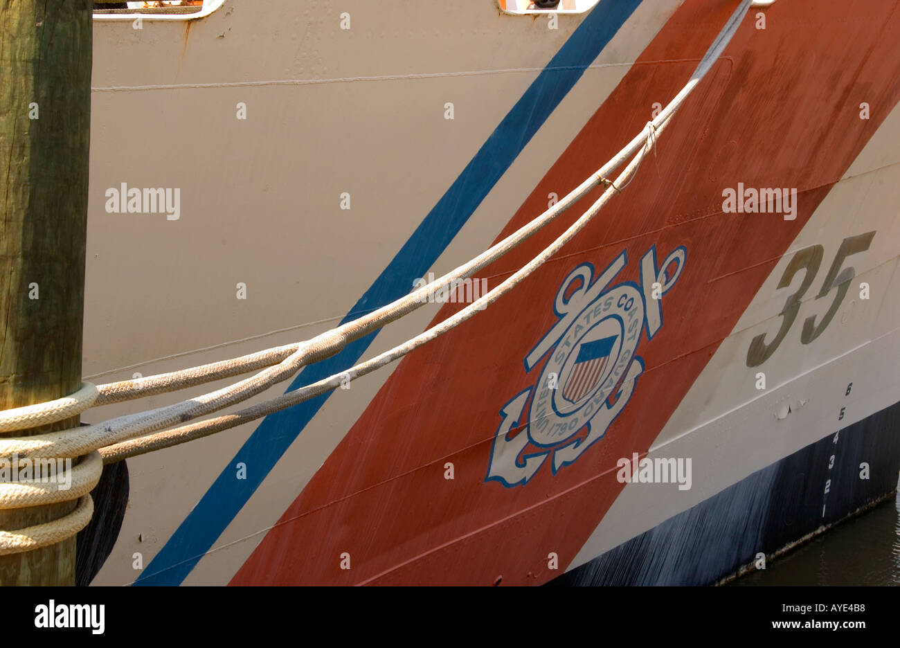 U s coast guard operations hi-res stock photography and images - Alamy