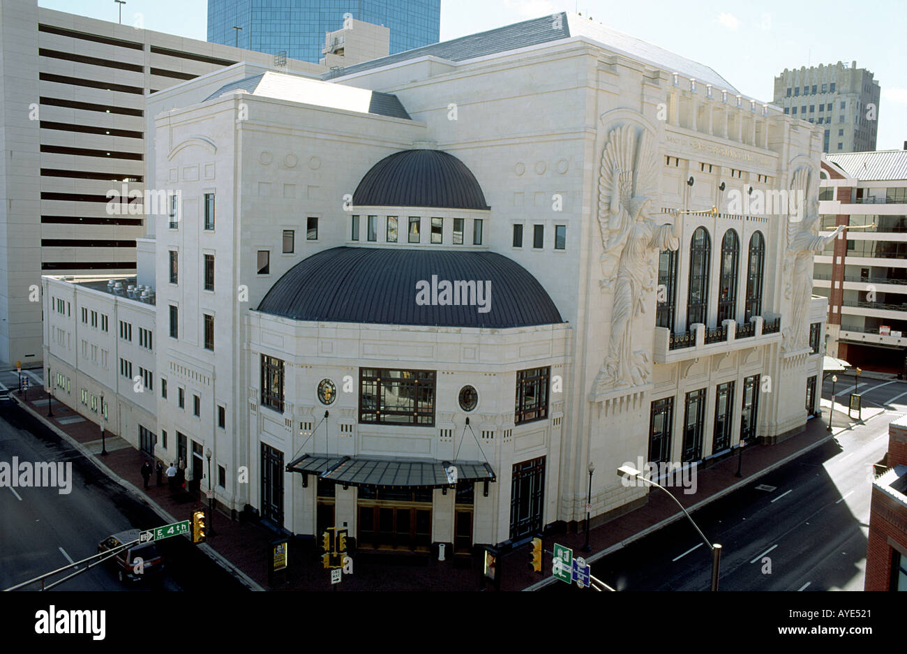 Opera house Street scene Fort Worth Stock Photo - Alamy