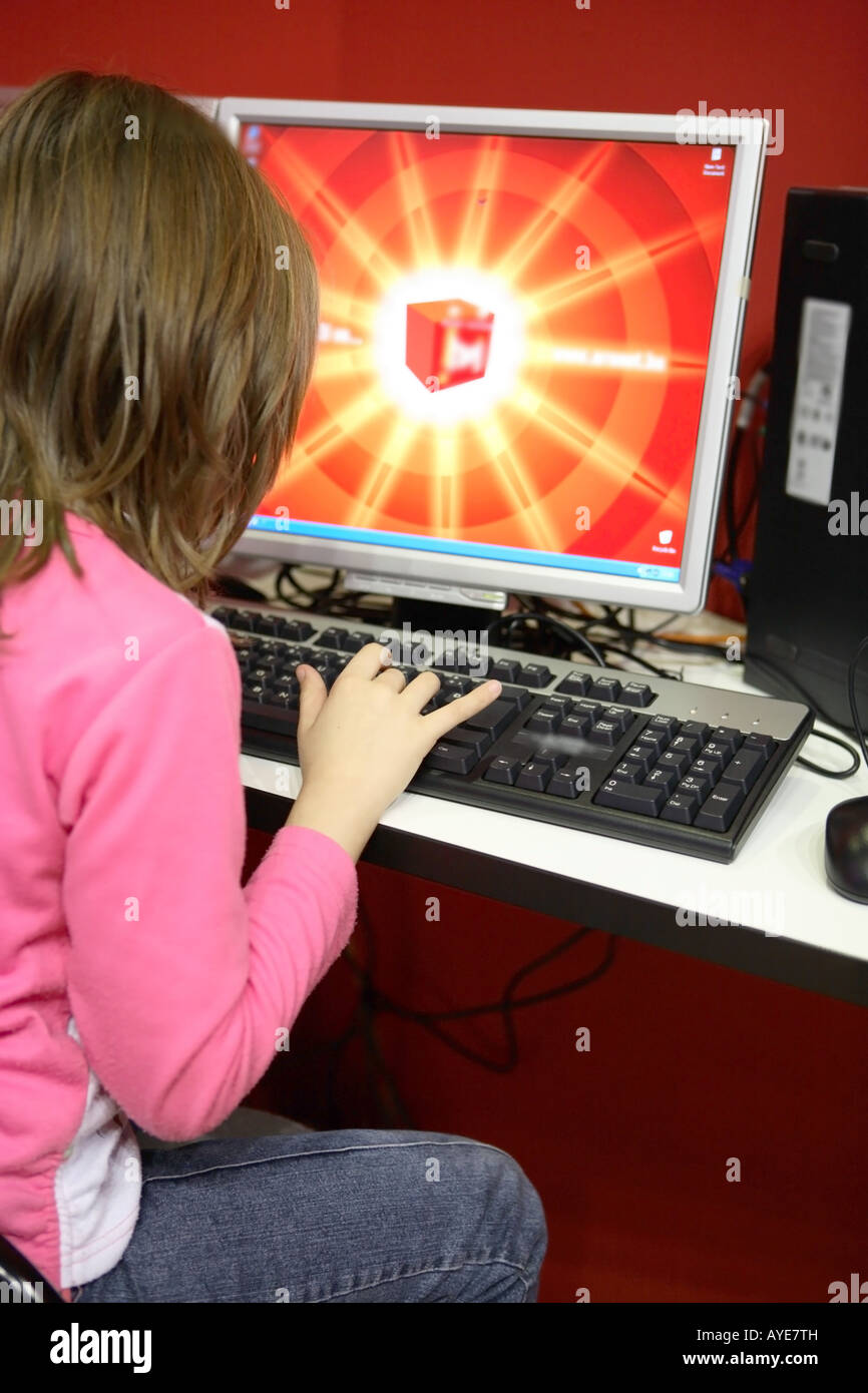 Child works on computer Stock Photo - Alamy
