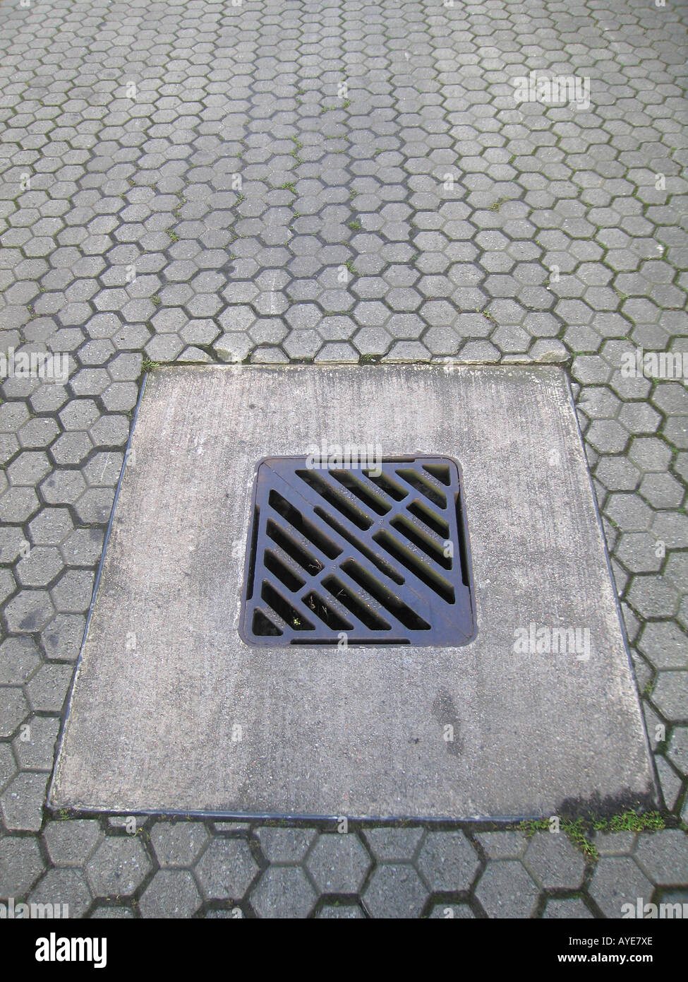 Rain gulley hi-res stock photography and images - Alamy