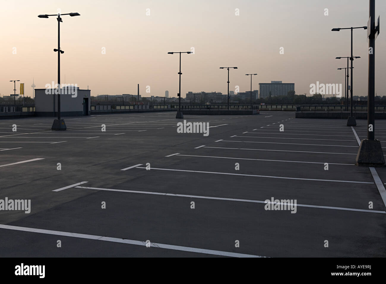 Empty parking lot Stock Photo - Alamy