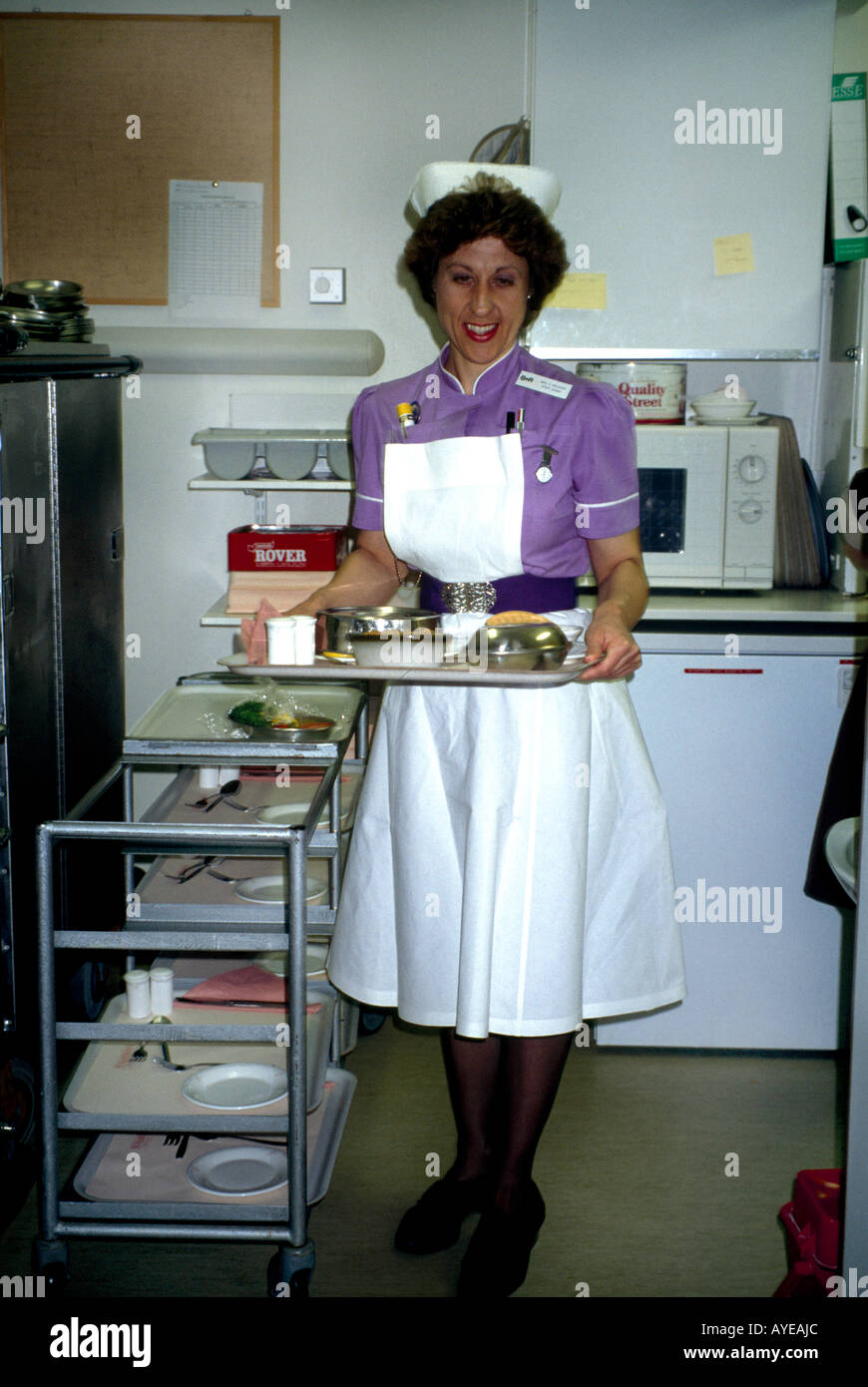 Nurse Serving Dinner In Hospital Stock Photo - Alamy