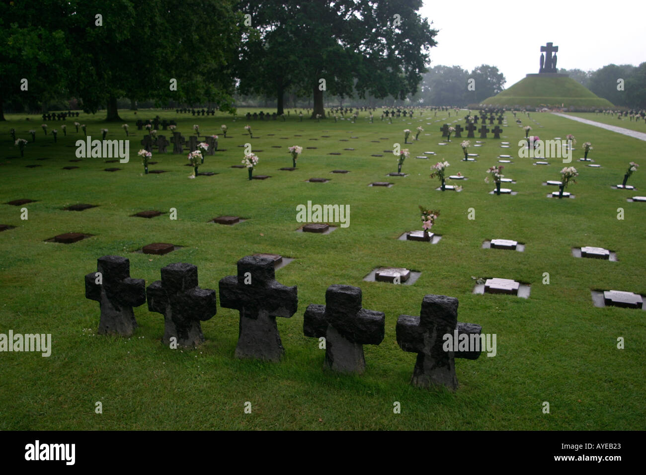 German cemetery german soldiers killed hi-res stock photography and ...