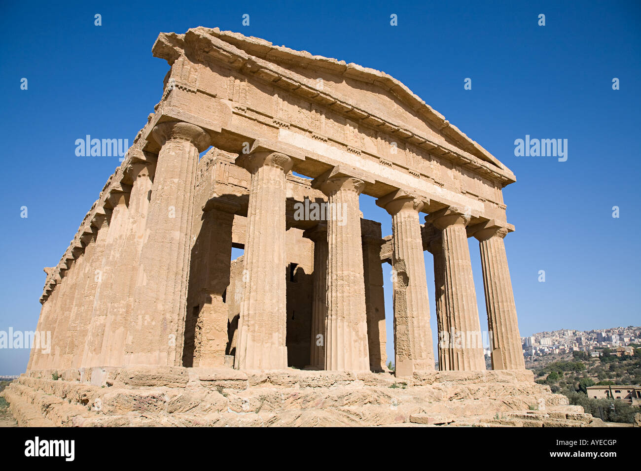 Concord temple hi-res stock photography and images - Alamy