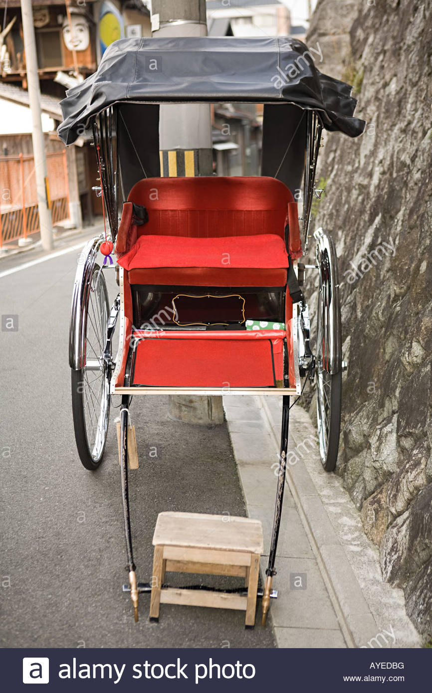 Japanese Rickshaw Stock Photos & Japanese Rickshaw Stock Images - Alamy