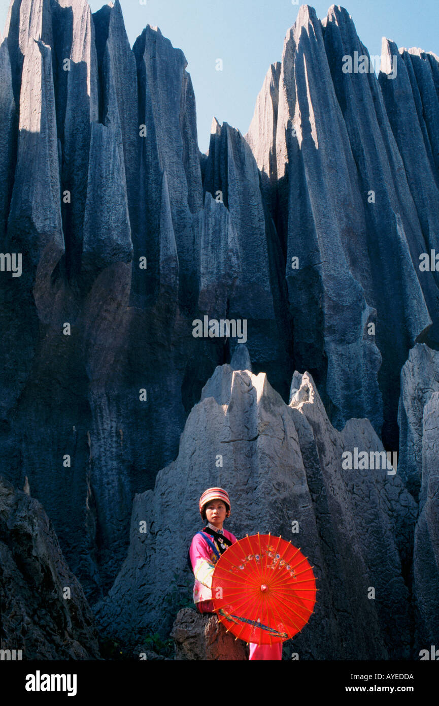 Chinese woman sani woman sani hi-res stock photography and images - Alamy