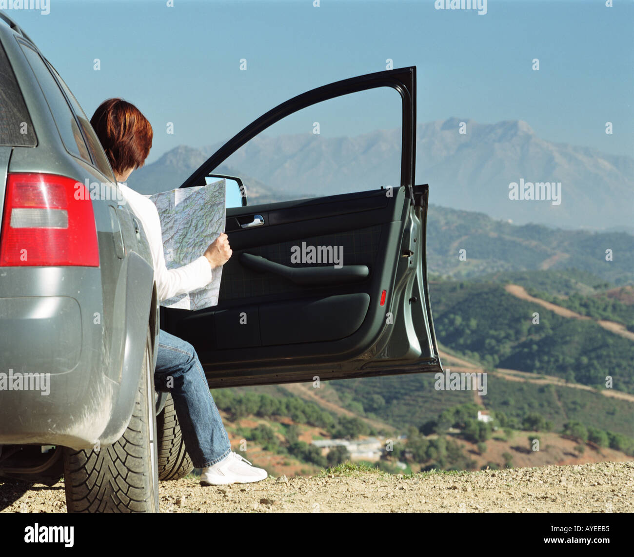 Full range map hi-res stock photography and images - Alamy