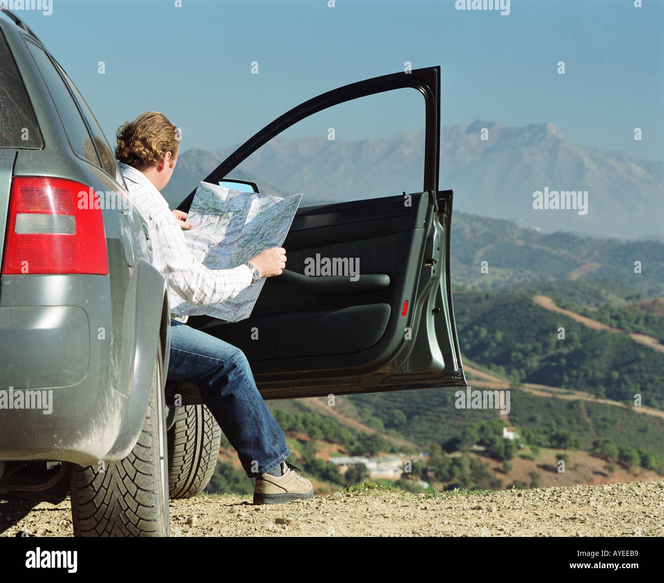 Full range map hi-res stock photography and images - Alamy