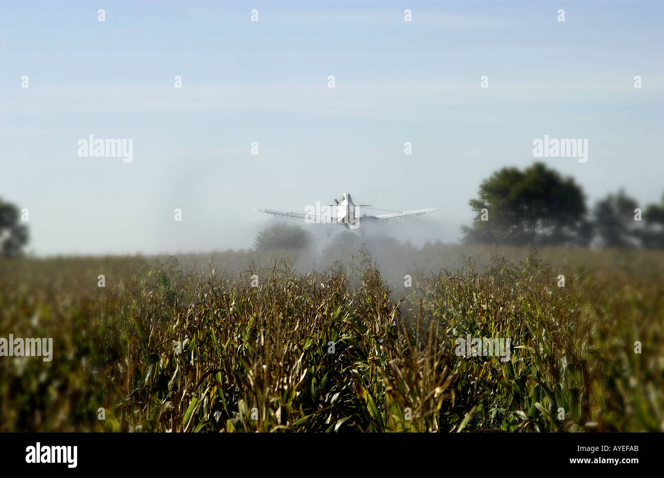 Cropduster spraying hi-res stock photography and images - Alamy
