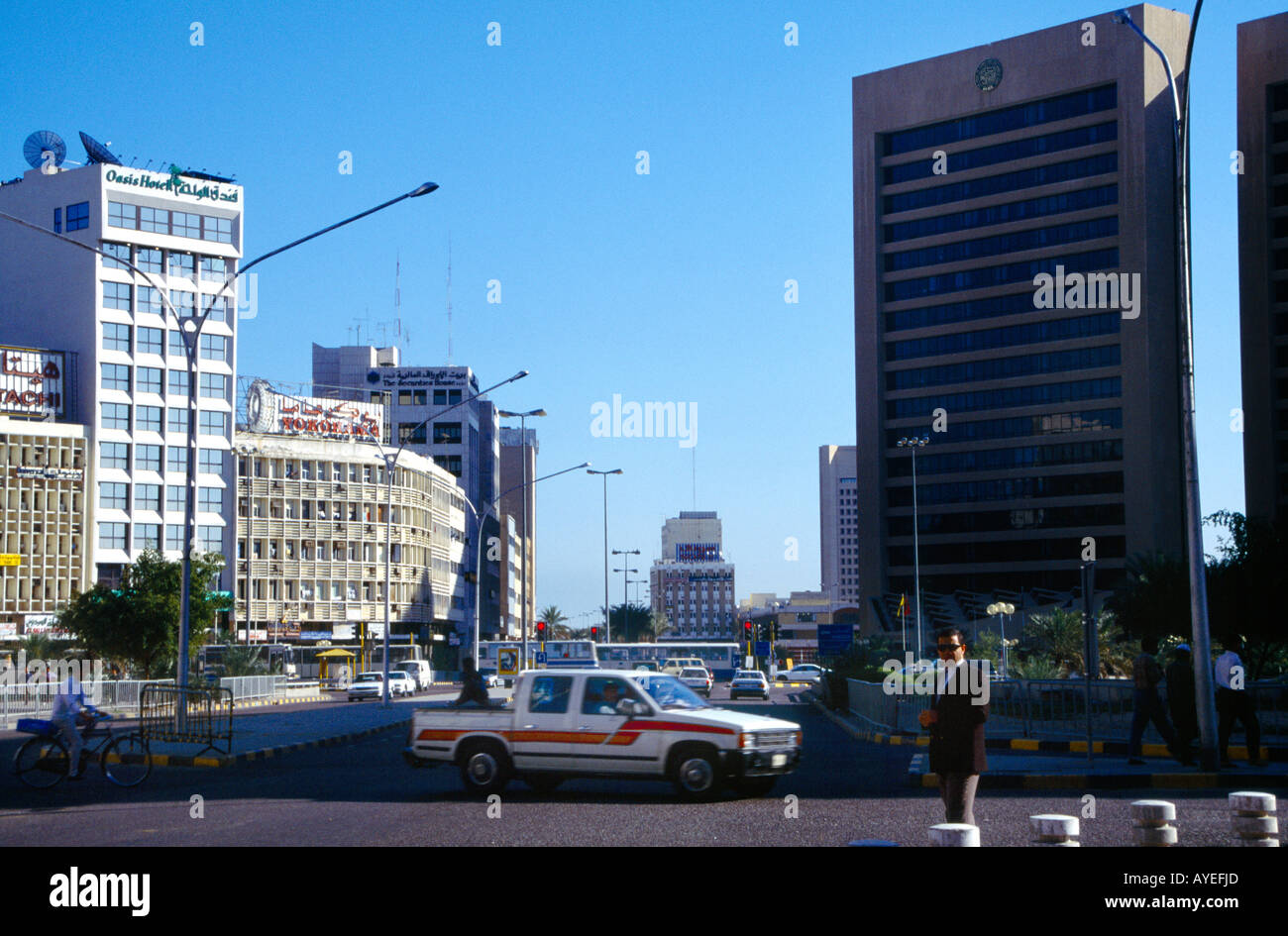 Street Scene Kuwait City Kuwait Stock Photo - Alamy