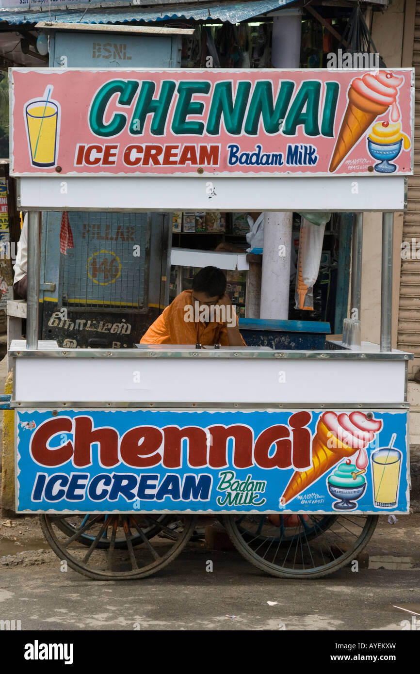 Ice cream stand hi-res stock photography and images - Alamy