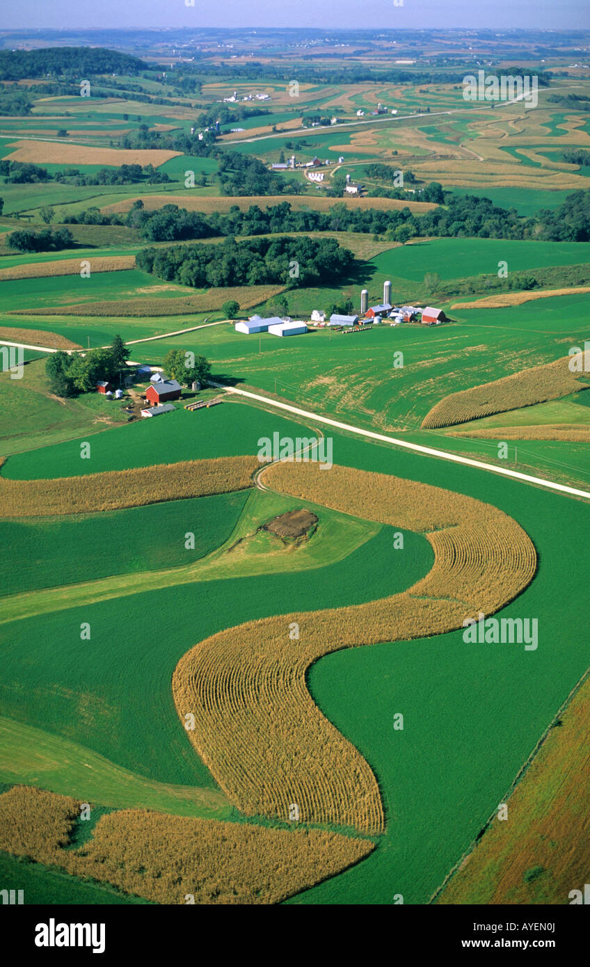 Contour strip farming hi-res stock photography and images - Alamy