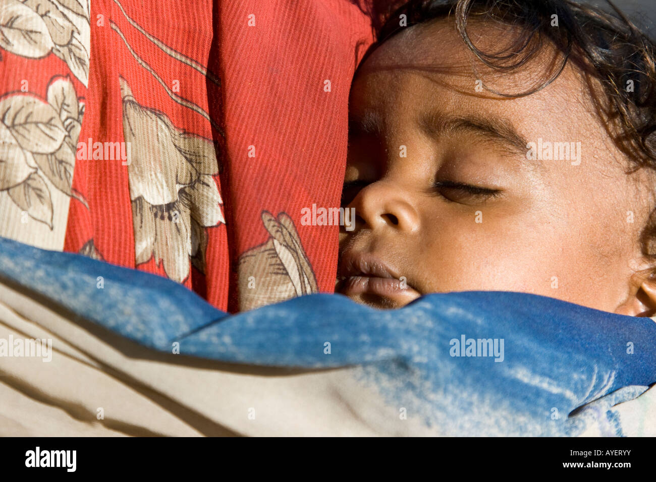 Woman with a Baby Begging on the Streets in Mamallapuram South India ...