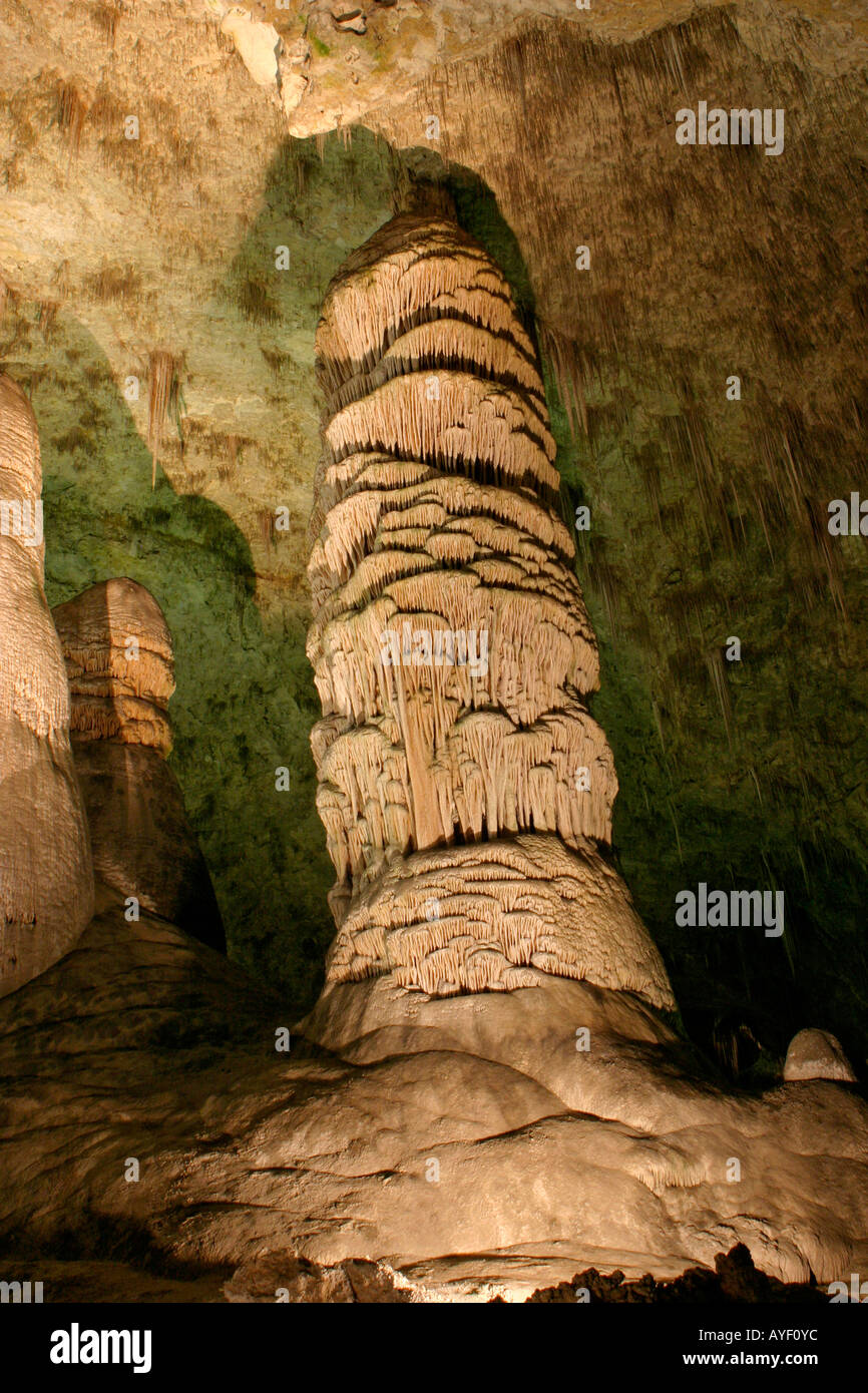 stunning underground limestone stalactities and stalagmites The Big ...