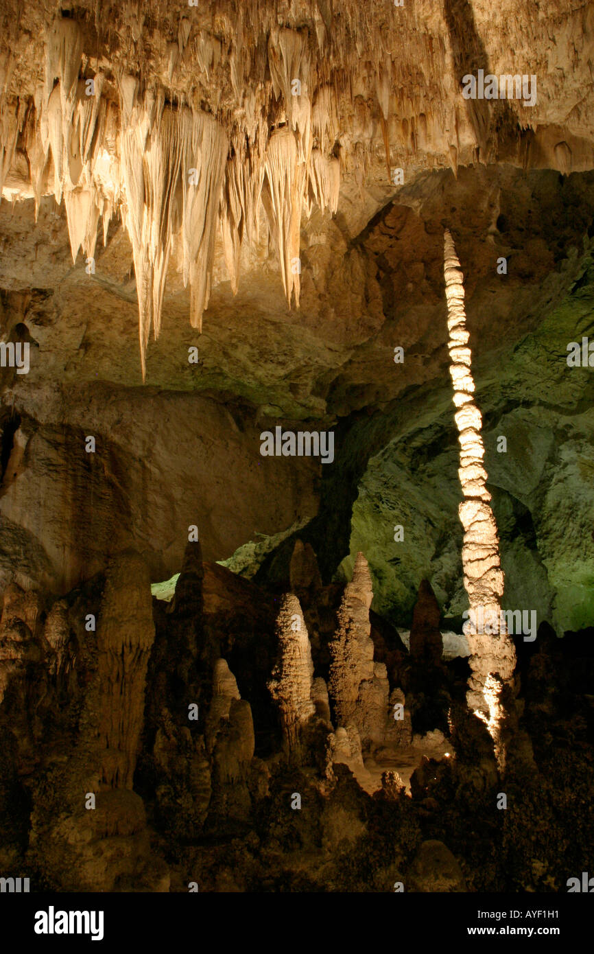 stunning underground limestone stalactities and stalagmites The Big ...