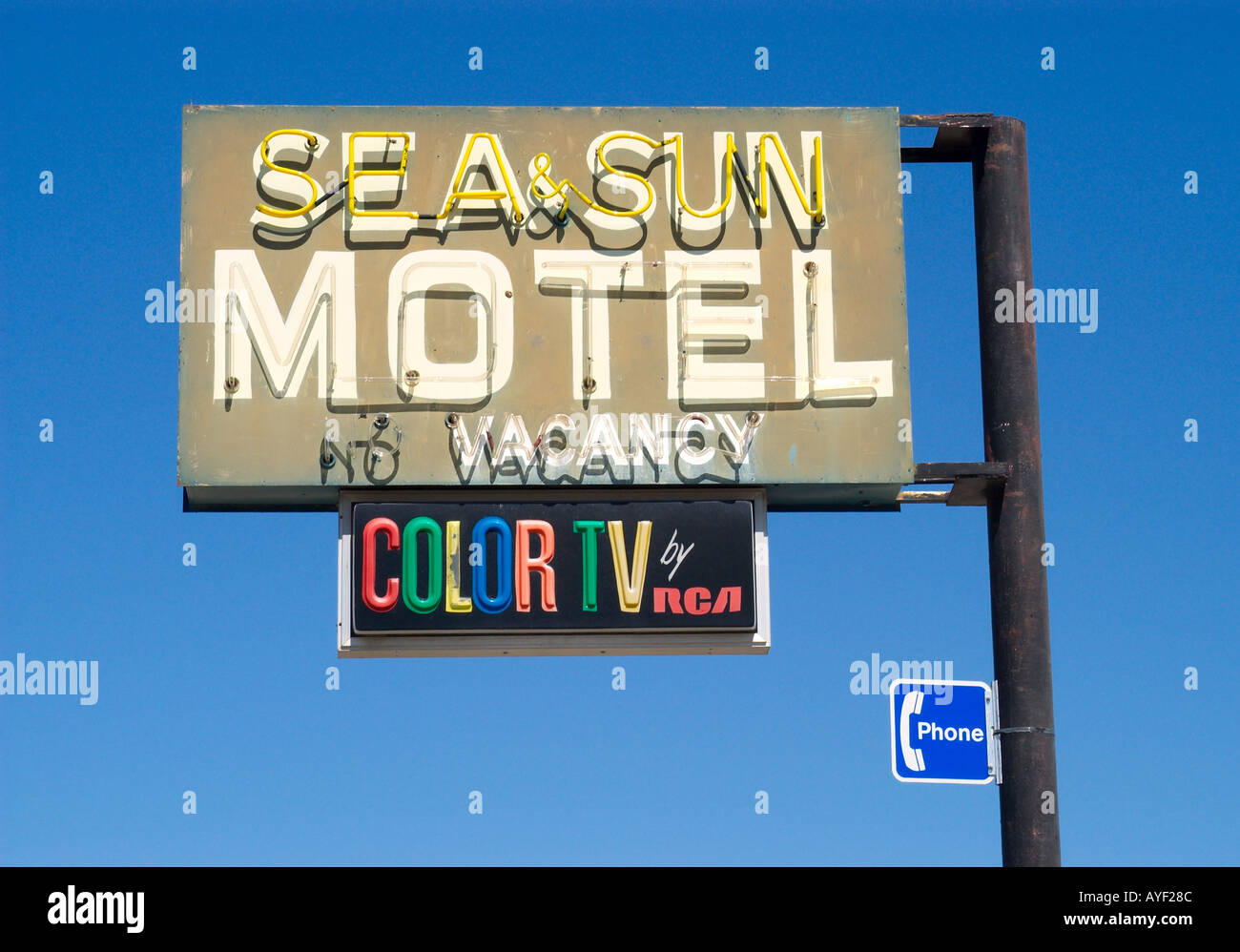 Salton sea california motel hi-res stock photography and images - Alamy