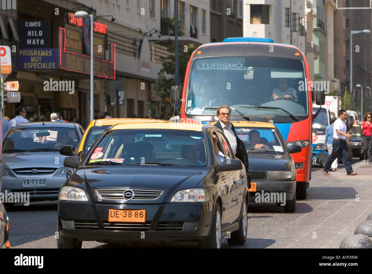 Chile street santiago hi-res stock photography and images - Alamy