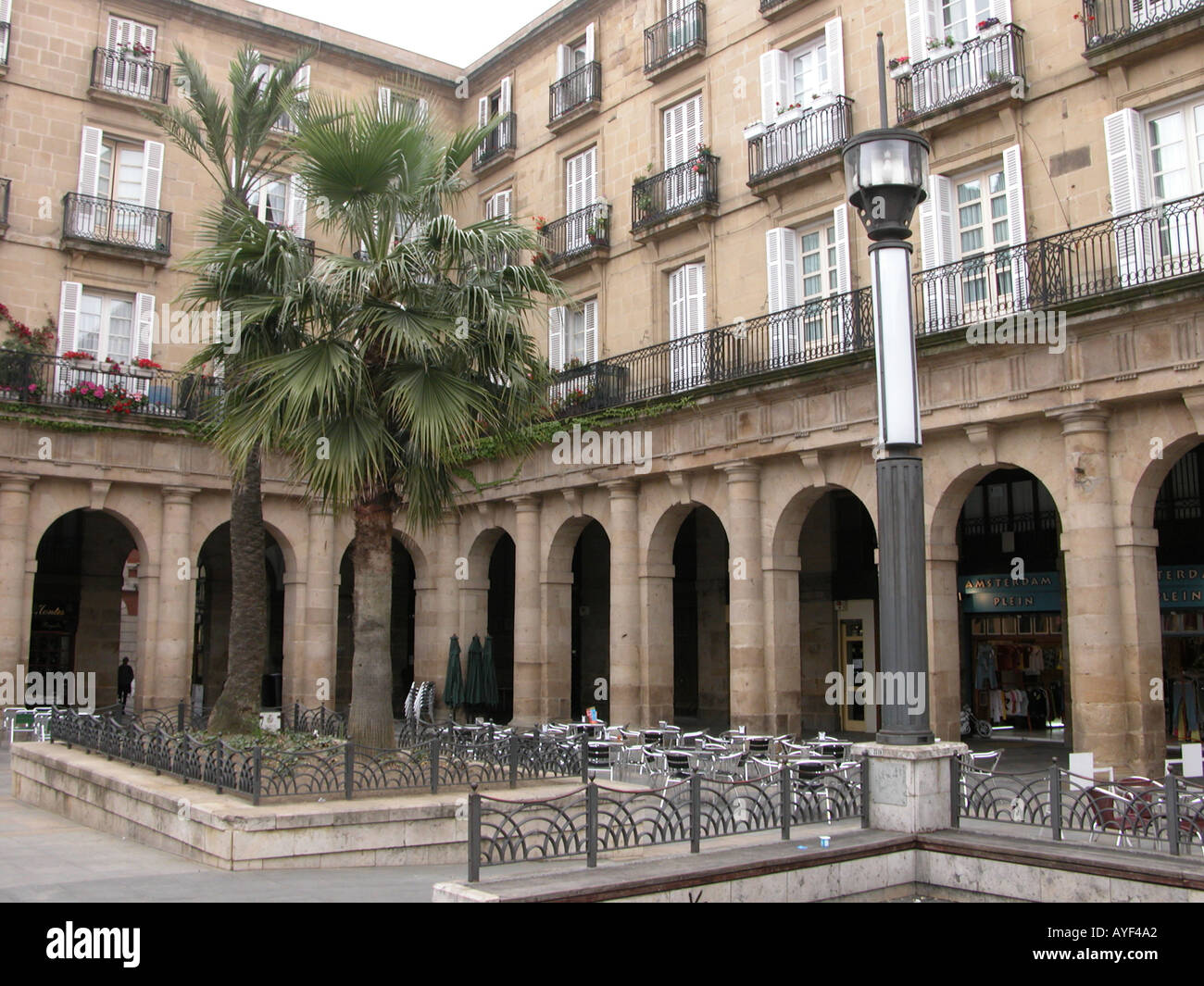 Fine buildings hi-res stock photography and images - Alamy