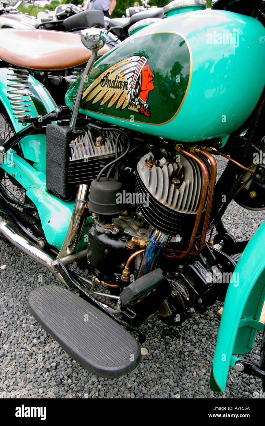 Indian veteran motorcycle hi-res stock photography and images - Alamy