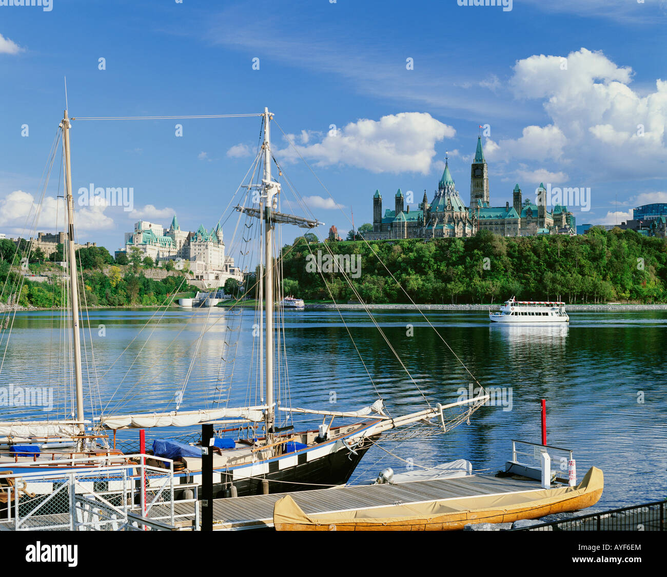 Laurier hi-res stock photography and images - Alamy