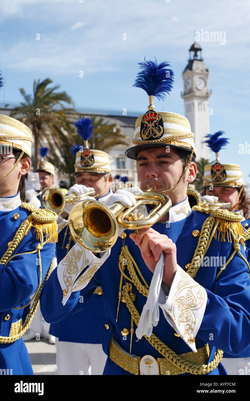 Marching band and parade and spain hi-res stock photography and images ...