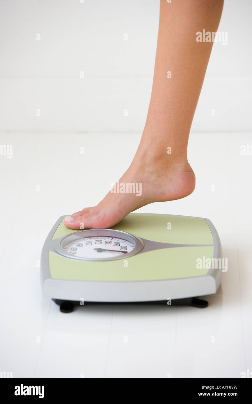 Scale out image hi-res stock photography and images - Alamy