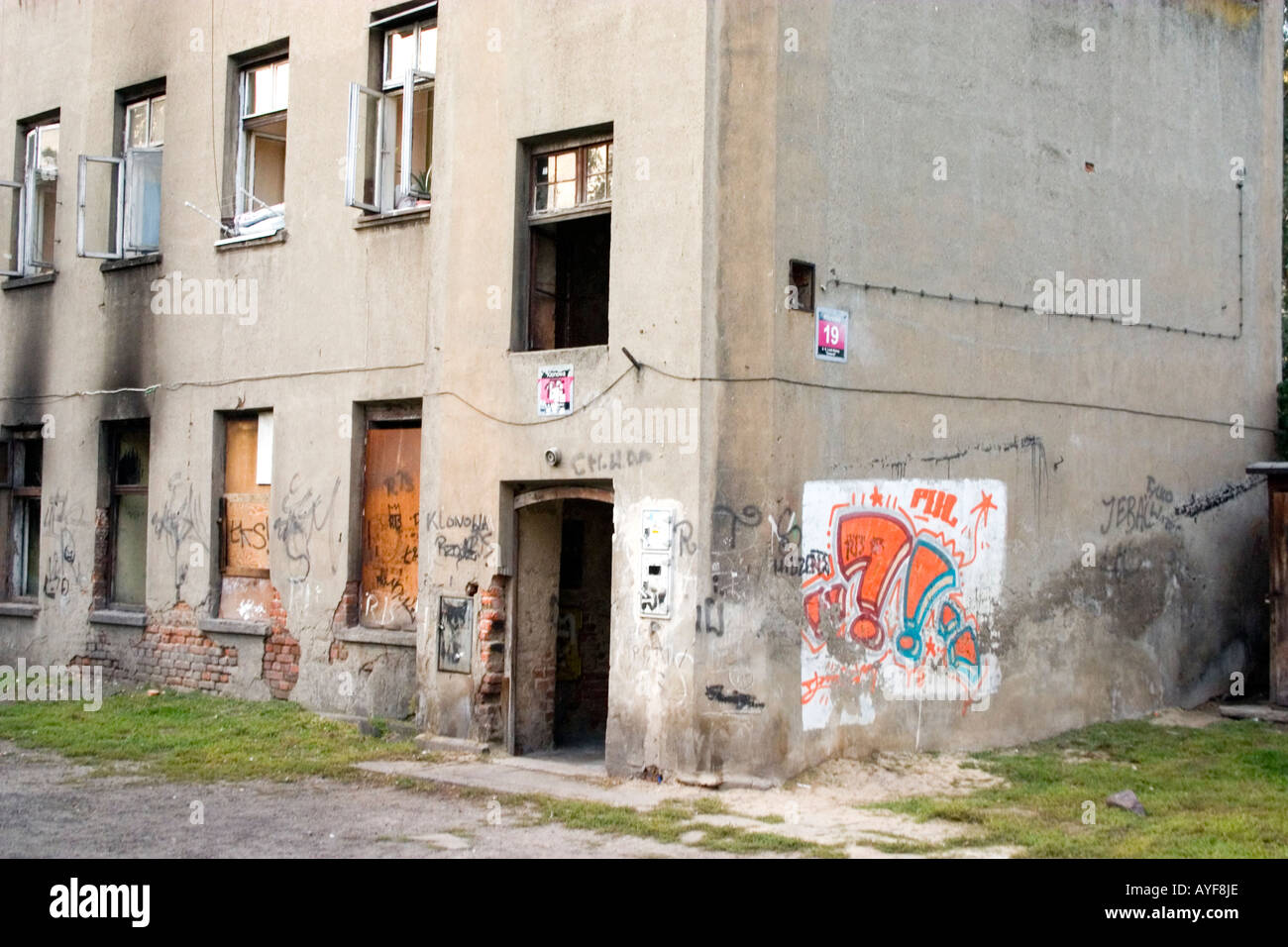 Lodz abandoned buildings hi-res stock photography and images - Alamy