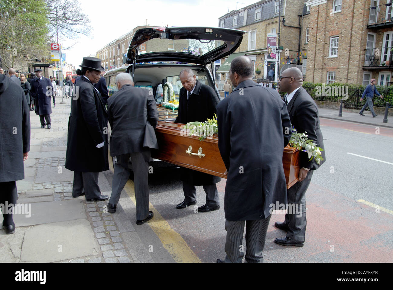 UK - AFRO-CARIBBEAN FUNERAL IN ABNEY PARK CEMETERY, HACKNEY, LONDON ...