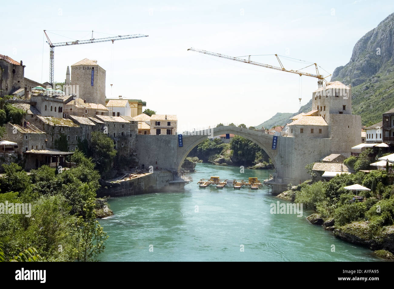 Mostar bridge war damage hi-res stock photography and images - Alamy