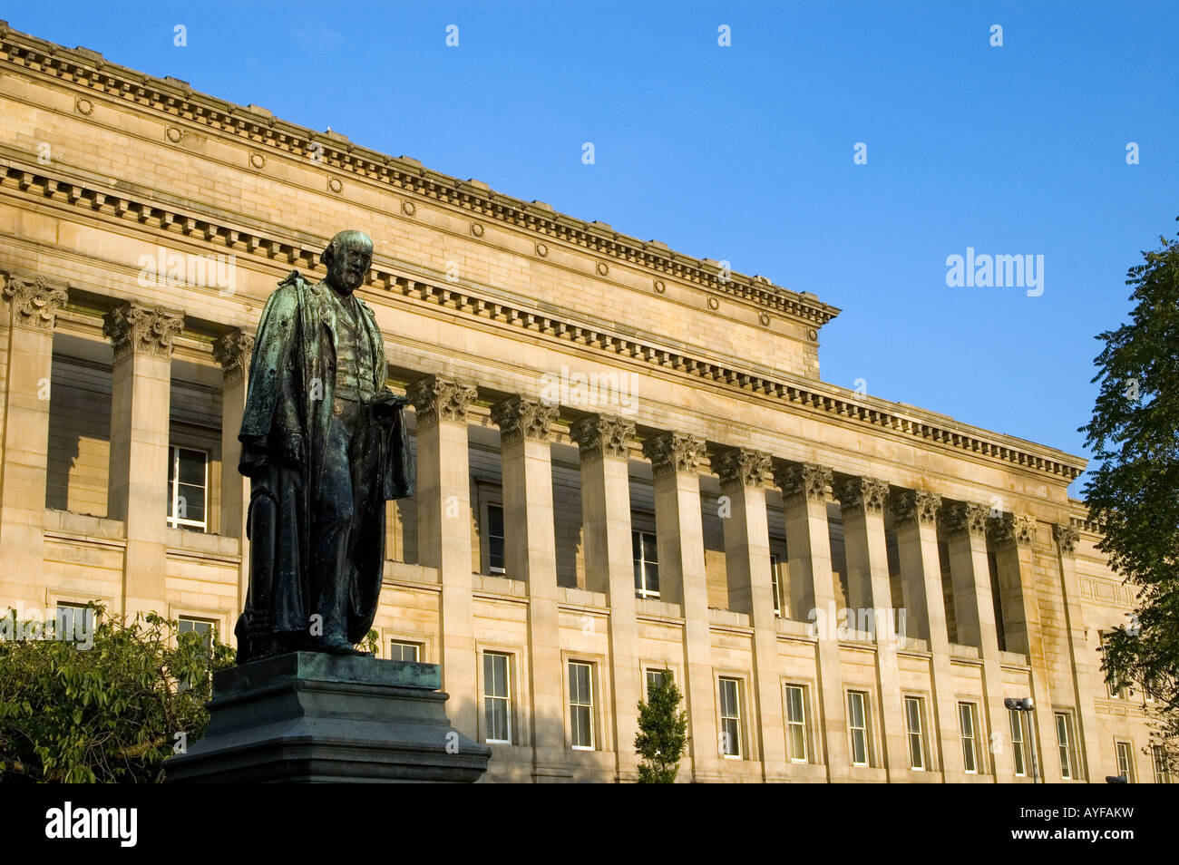 St george’s hall liverpool hi-res stock photography and images - Alamy