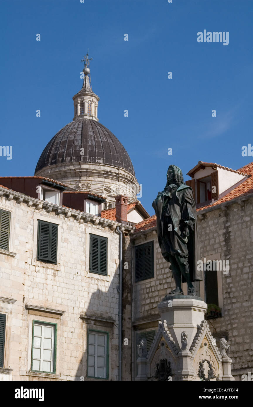 A statue of Gunduliceva Poljana in Gundulic Square, Dubrovnik with the ...