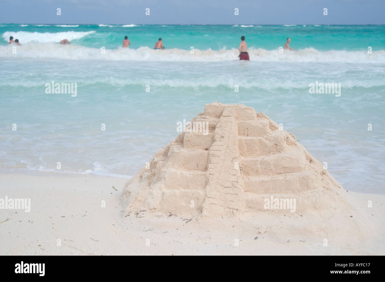 Mayan Sand Pyramid Stock Photo - Alamy