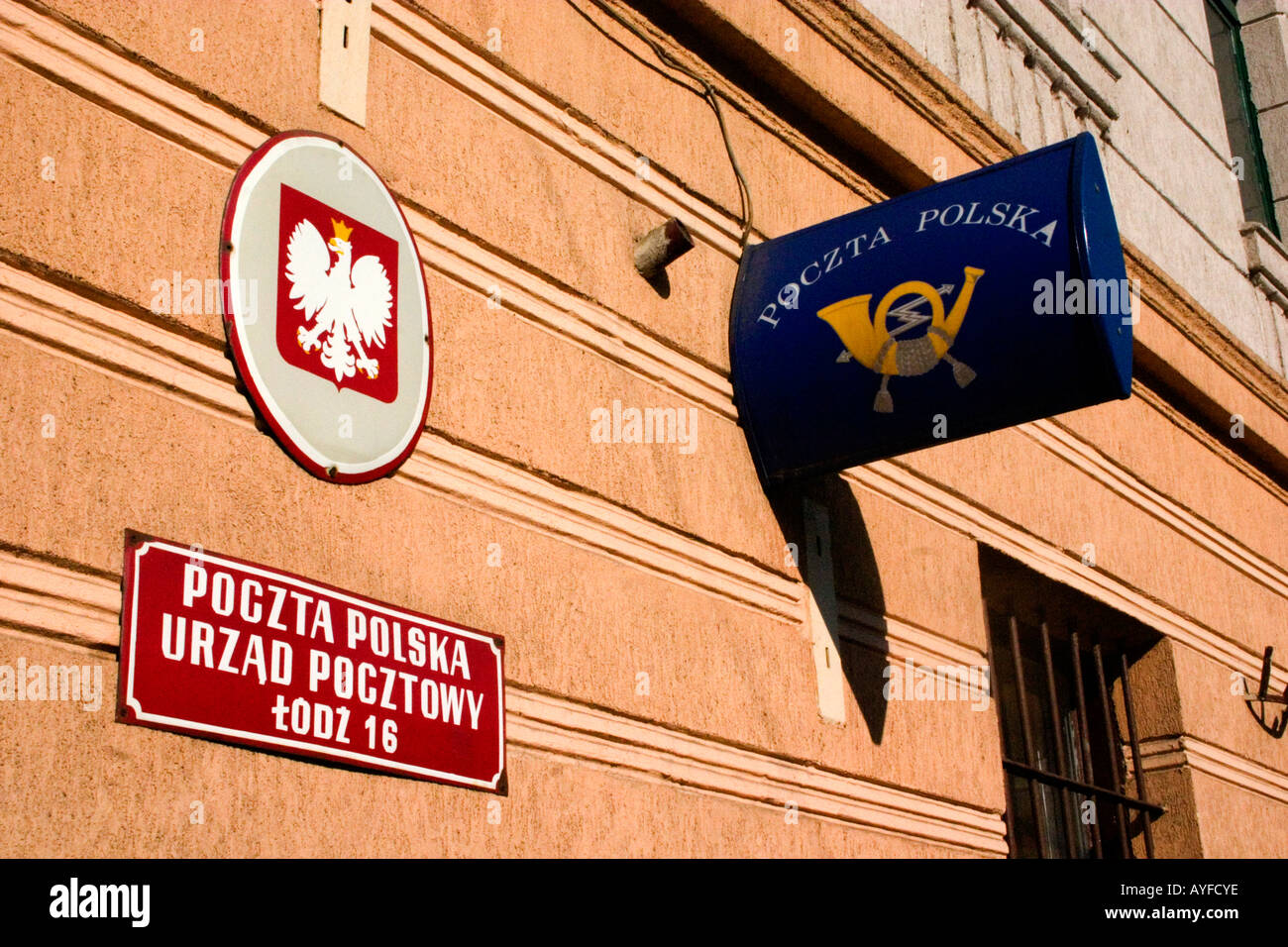 Polish post logo hi-res stock photography and images - Alamy