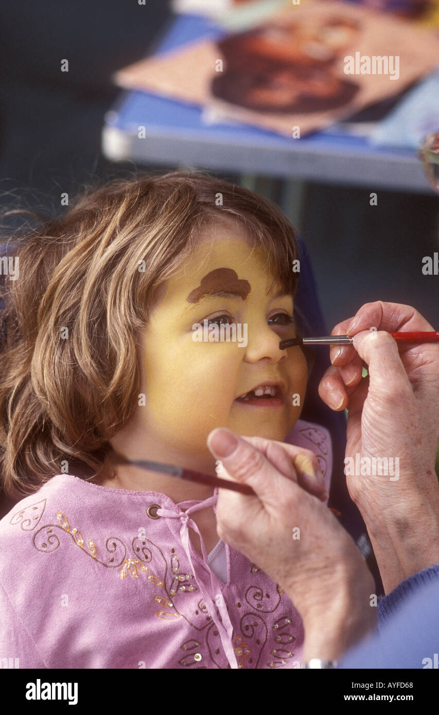 Face painting child carnival fair hi-res stock photography and images ...