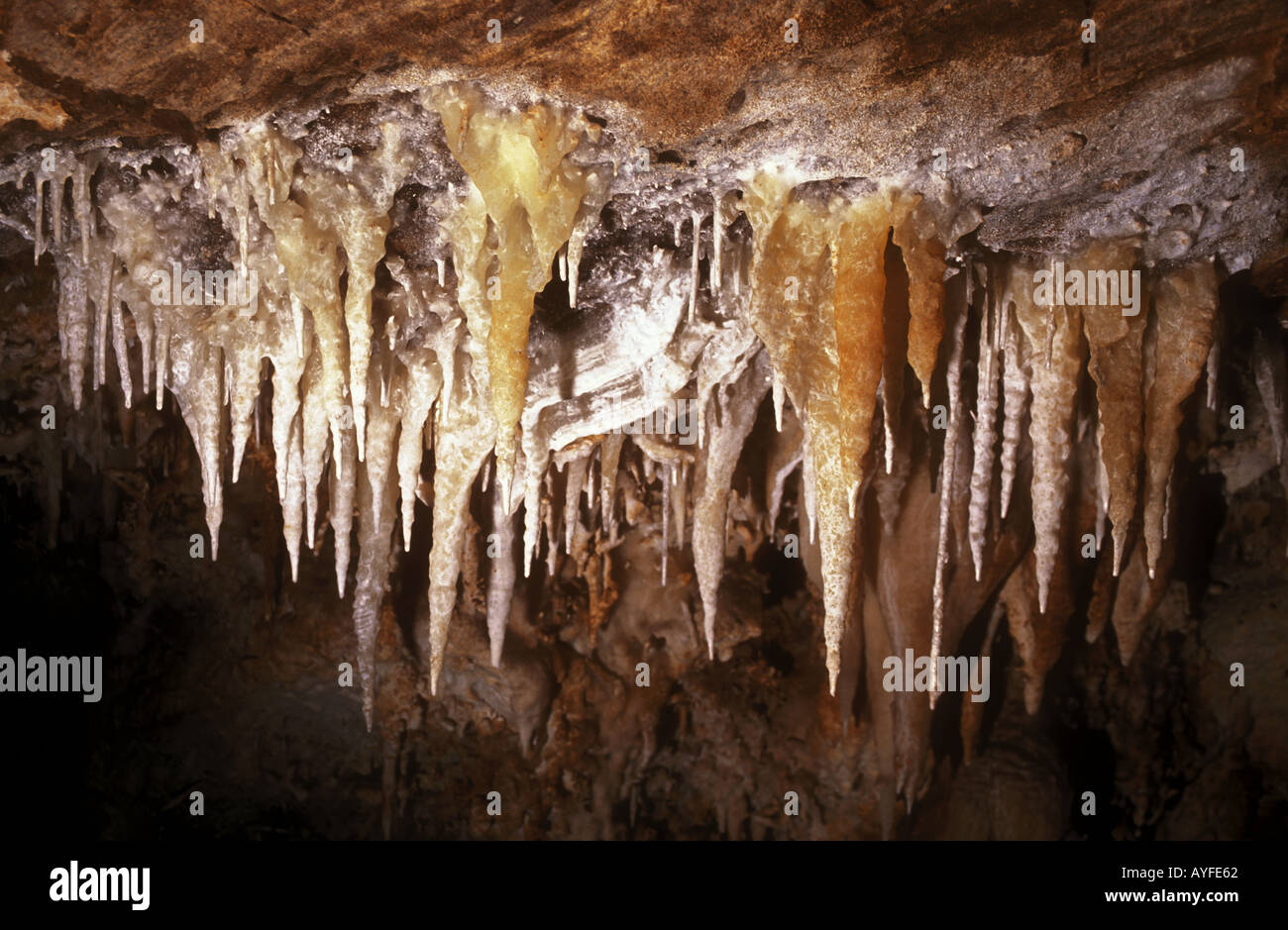 Curtain stalactites hi-res stock photography and images - Alamy