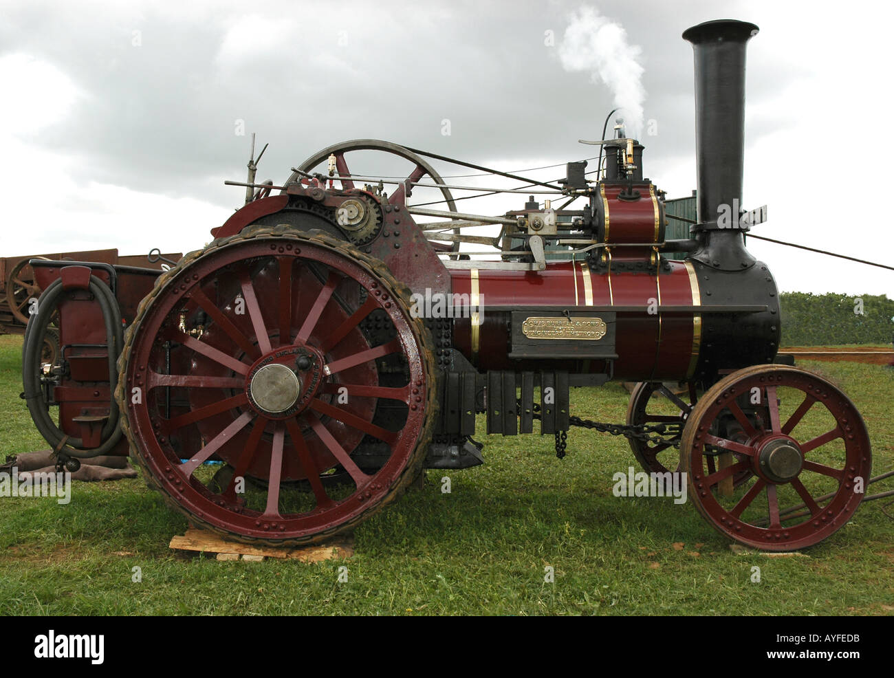 Steam engine driving wheels hi-res stock photography and images - Alamy