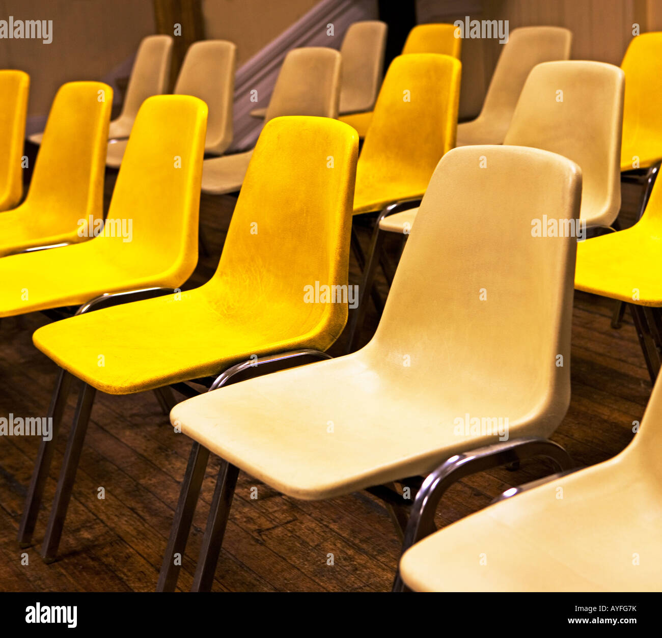 Empty emptiness quiet chair hi-res stock photography and images - Alamy