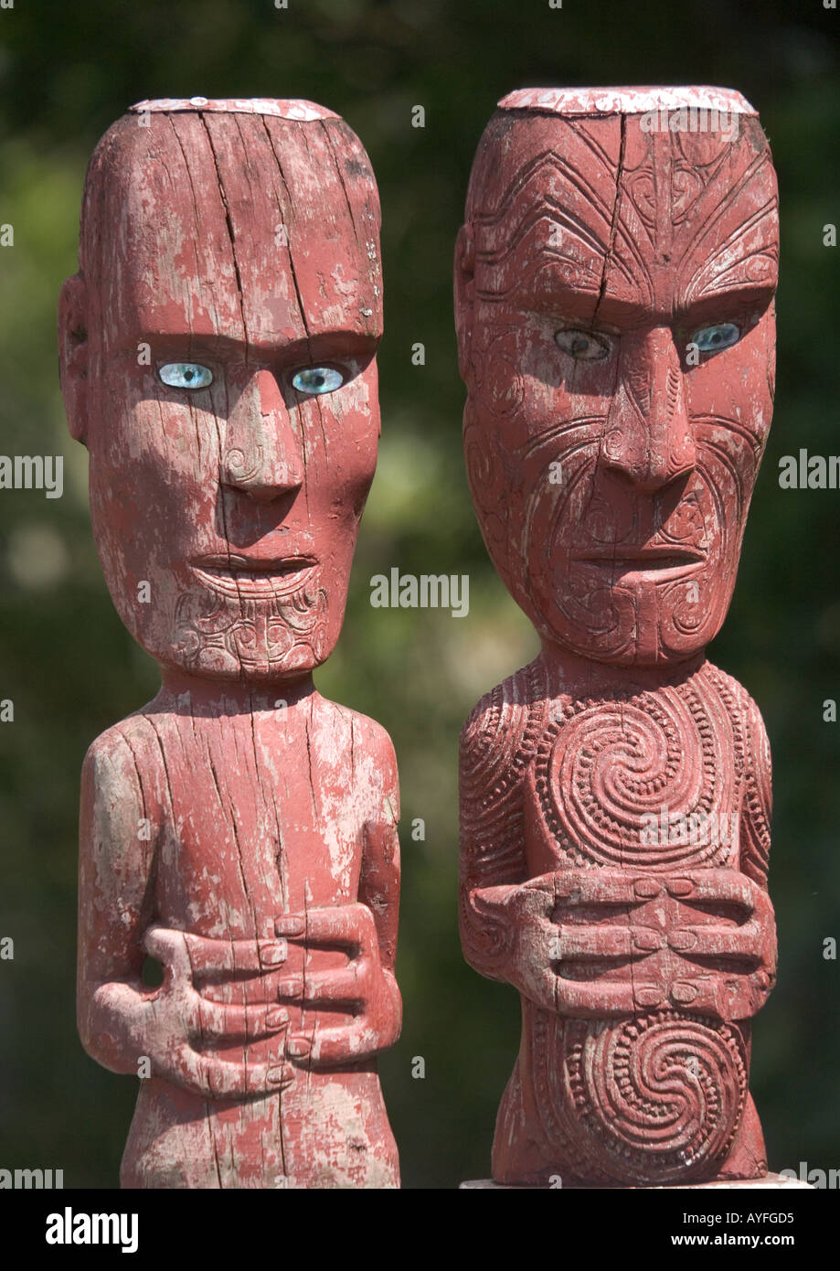 Maori figures hi-res stock photography and images - Alamy